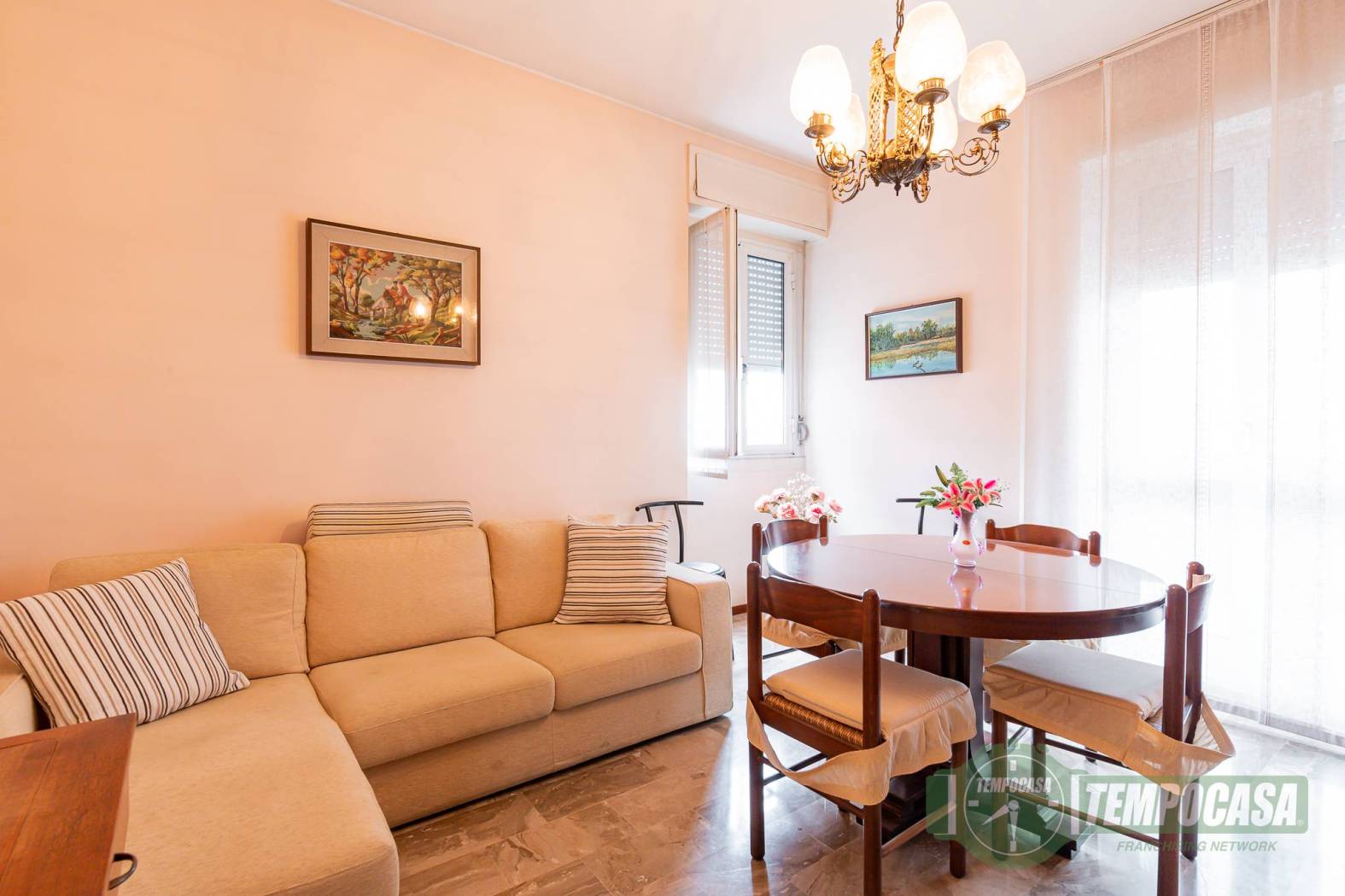 Trilocale piazza XXV Aprile, Fanfani, Lodi