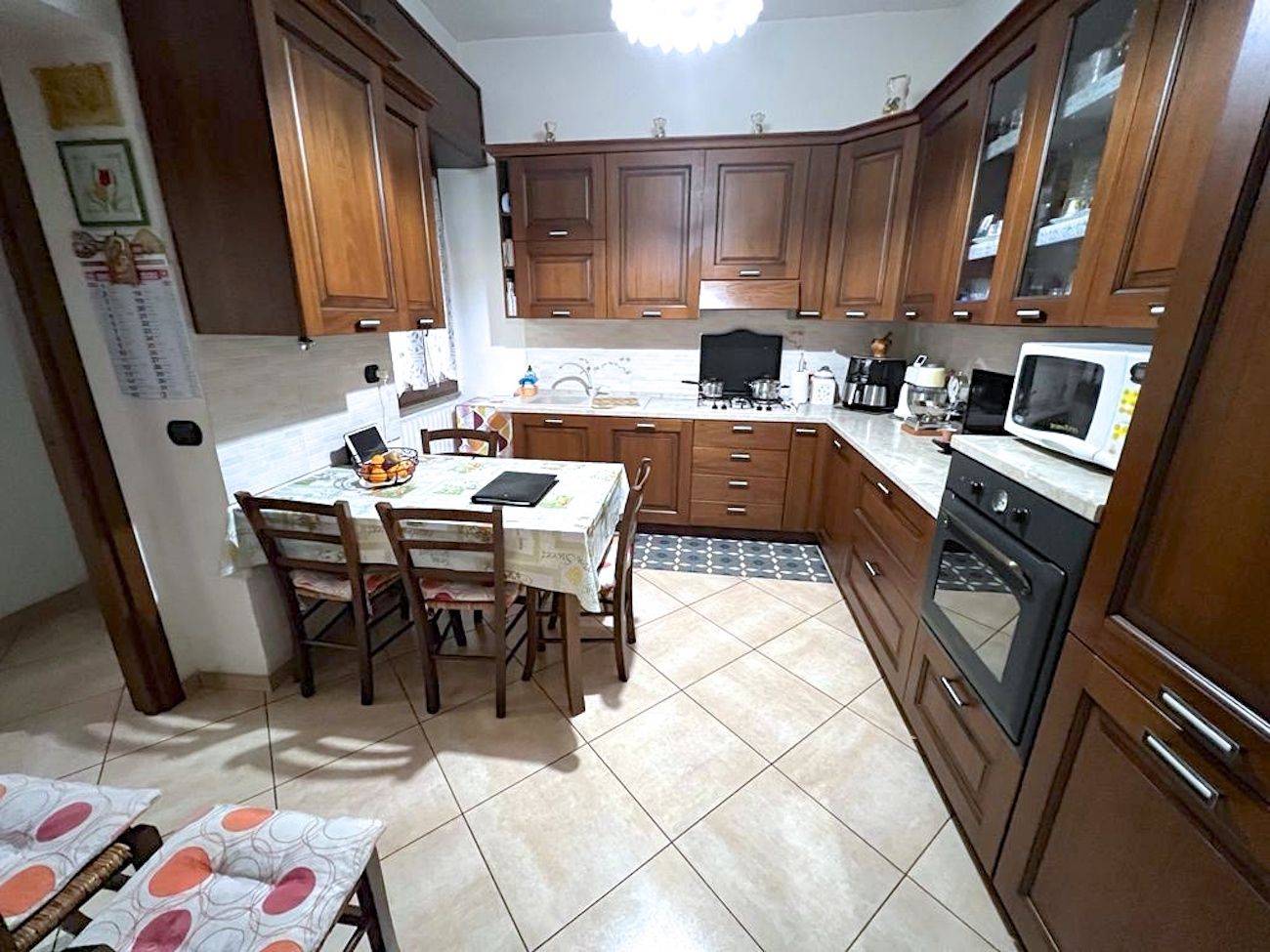 Trilocale via Pier Capponi, Villasanta