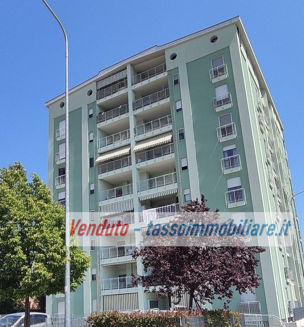 Trilocale via Don Arturo Morlupi 1, Centro, Ortona