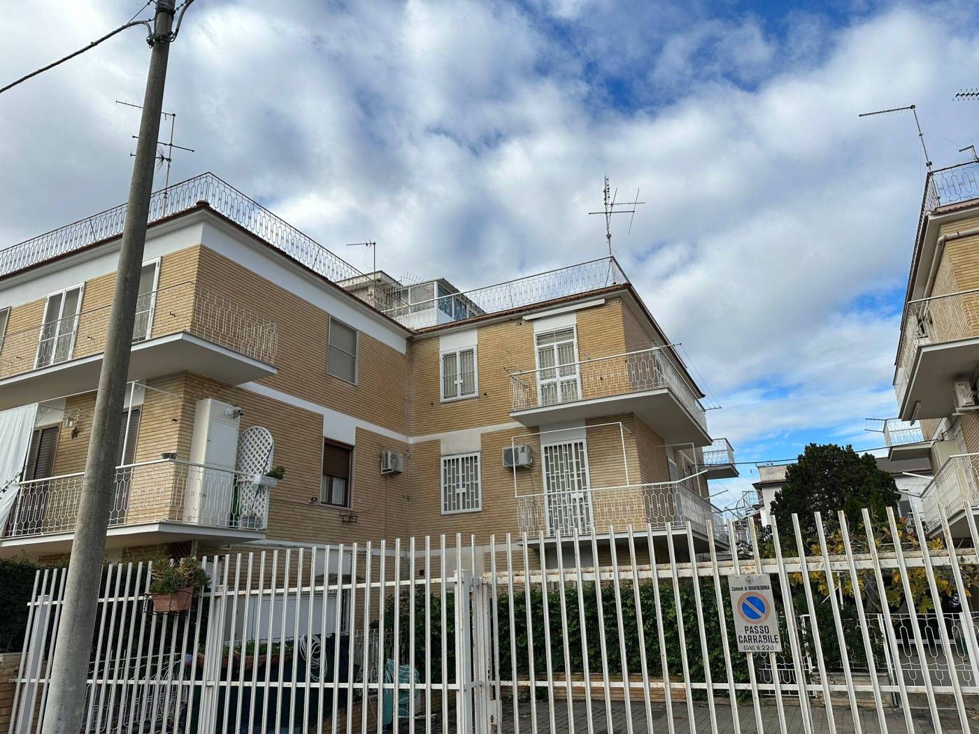 Trilocale viale Cardiva Bartolomeo della Cueva 42, Centro, Manfredonia