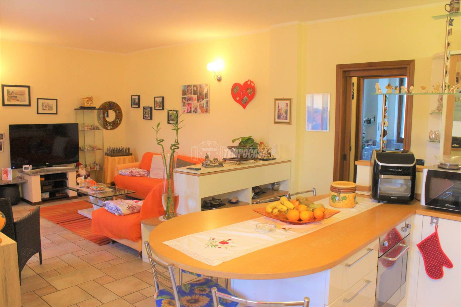 Trilocale via Papa Giovanni XXIII 32/A, Centro, Bulciago