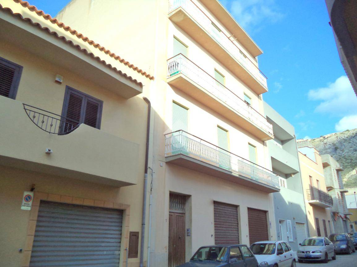 Trilocale via Capitano Tilotta 9, Casa Santa, Erice