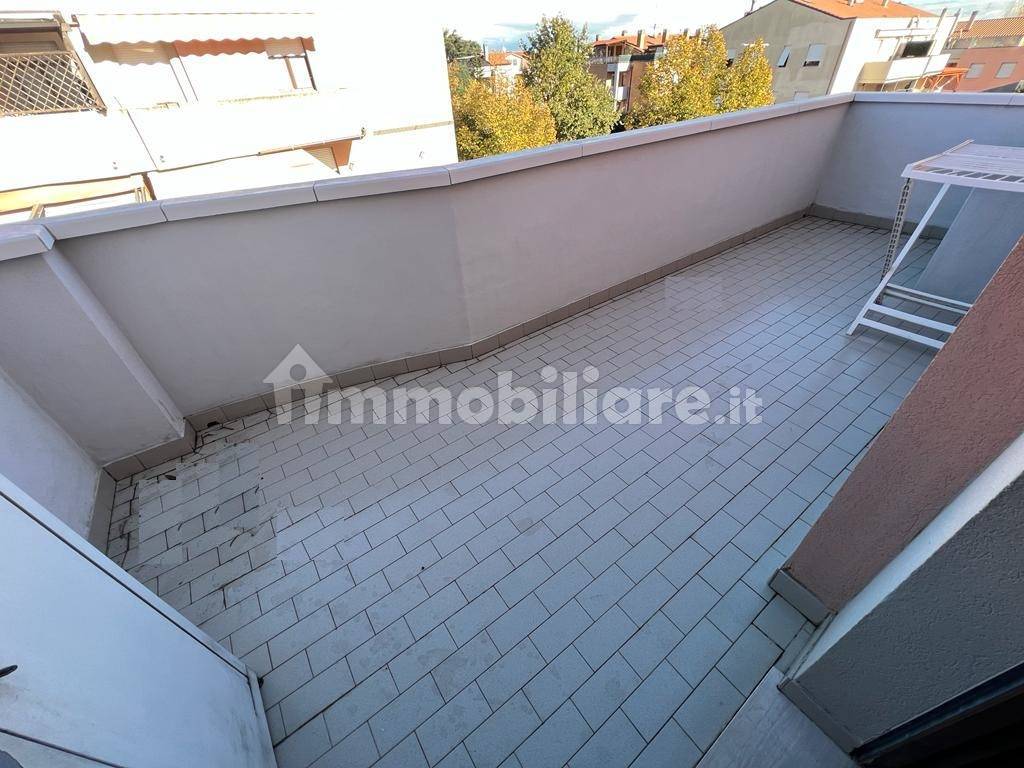 Quadrilocale via Ugo La Malfa, Via dei Colli - Viale Verdi, Jesi