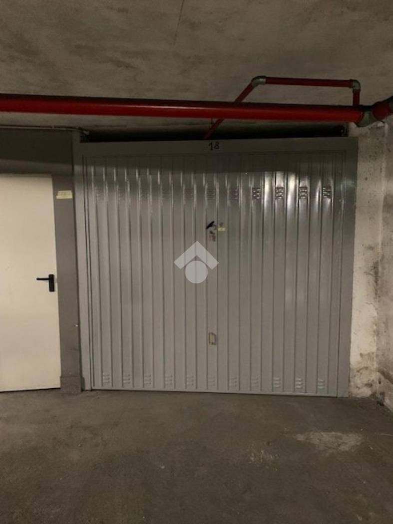 Garage - Box in Vendita