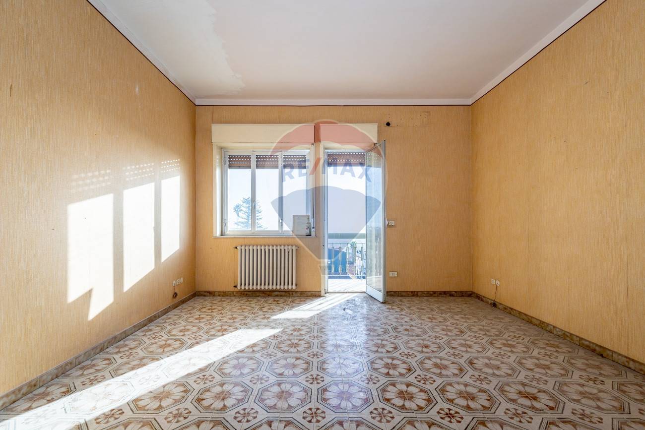 Appartamento via Guglielmo Marconi 4, Centro, Aci Catena