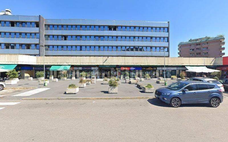 Locale commerciale via Mohandas Karamchand Gandhi 23, Rho, Rif ...