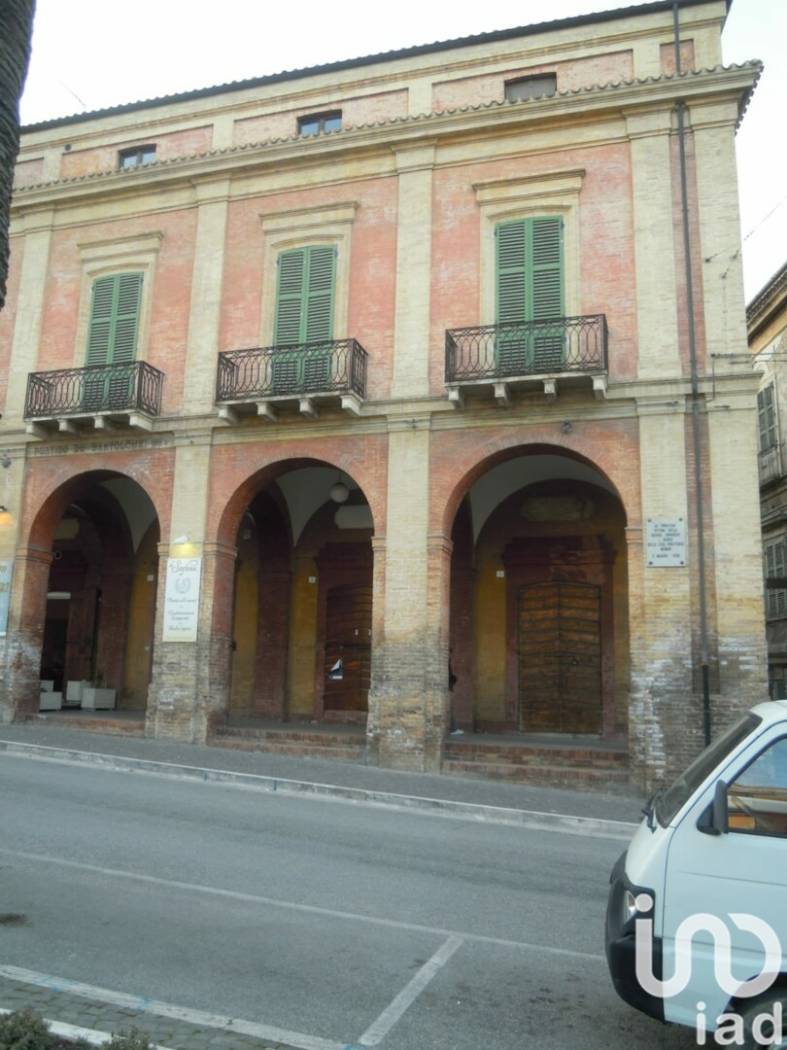 Appartamento corso Garibaldi, Centro, Giulianova