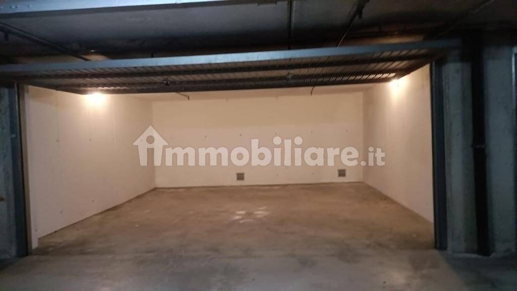 Garage - Box in Vendita