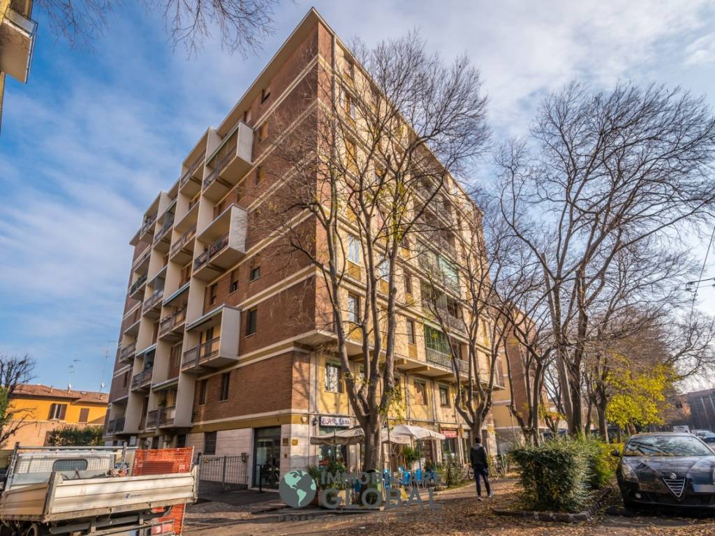 Vendita Appartamento Modena. Bilocale in viale Gaetano Storchi 12 ...