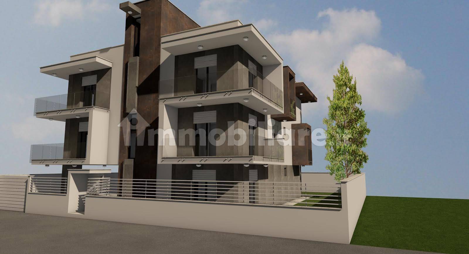 Quadrilocale via Roma, Teverola