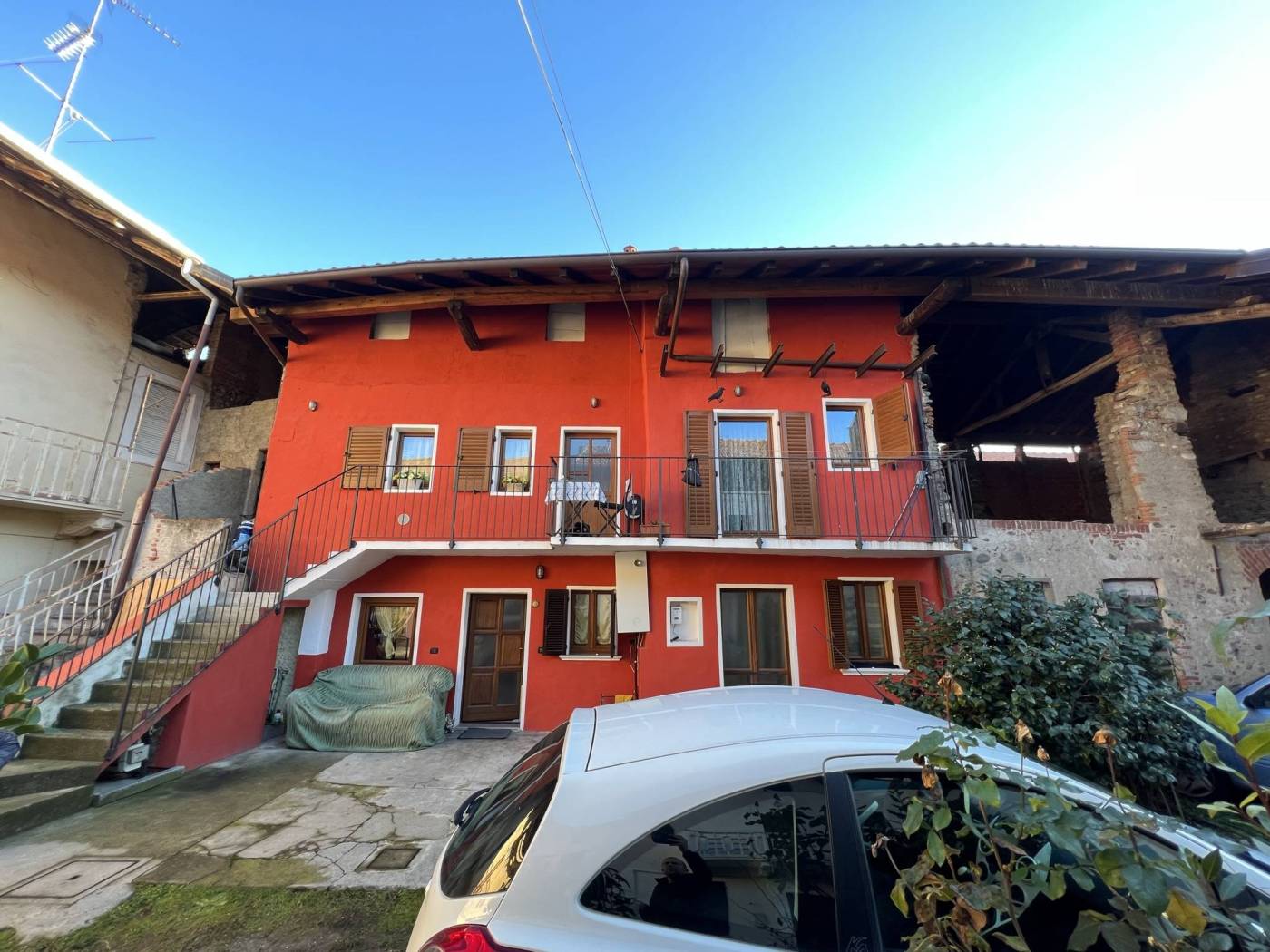 Bilocale via Santa Caterina, Centro, Borgo Ticino