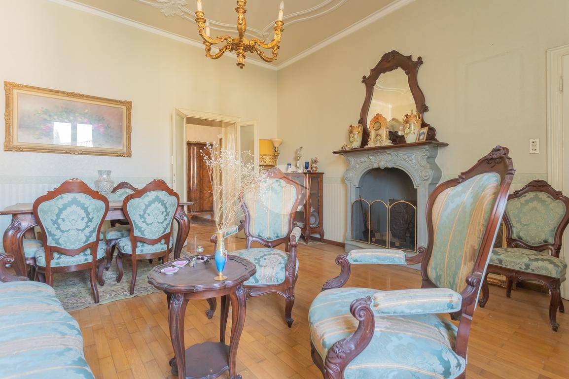 Appartamento via guido visconti 2, Macherio