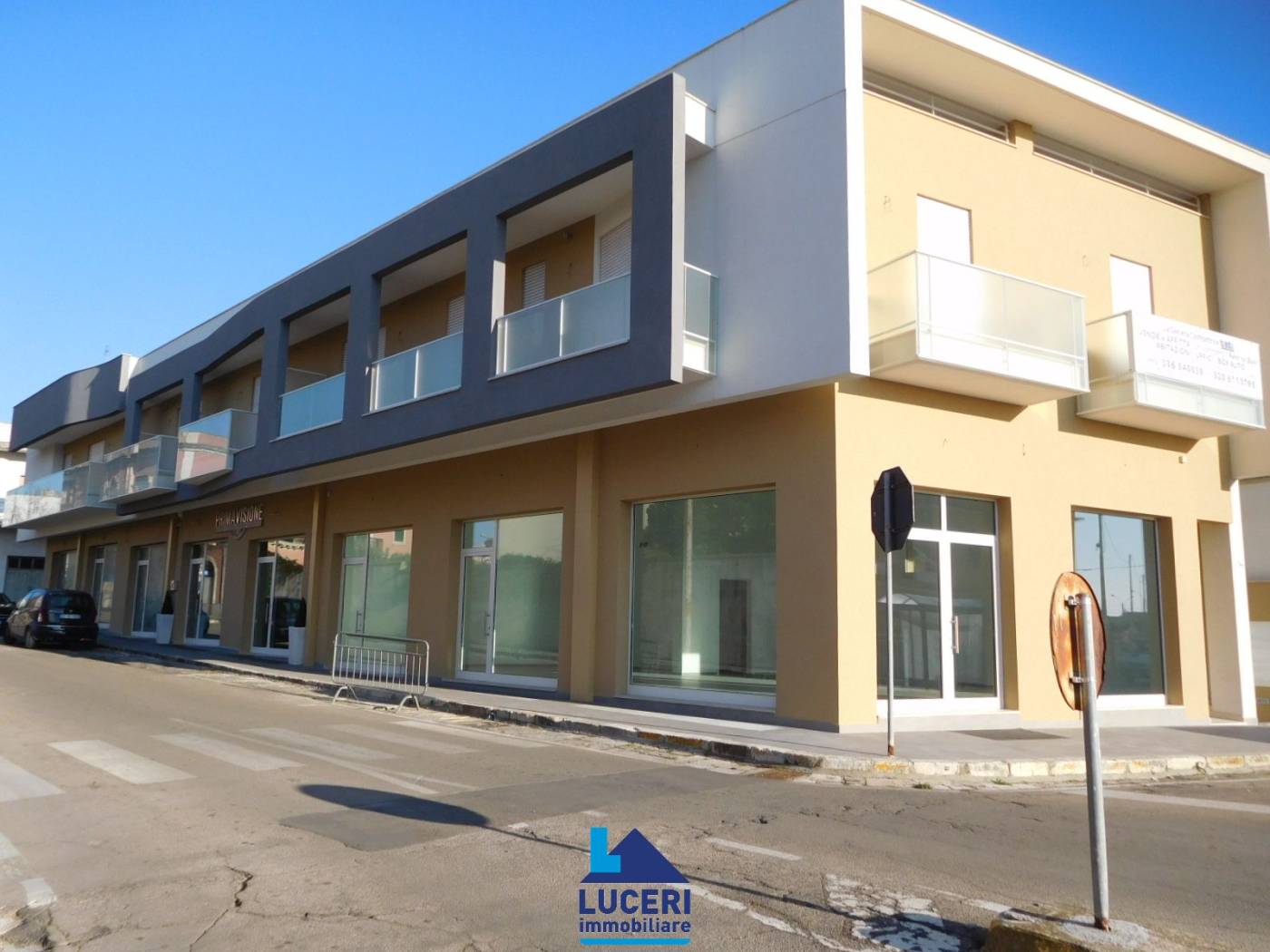 Trilocale via Piave, Centro, Matino