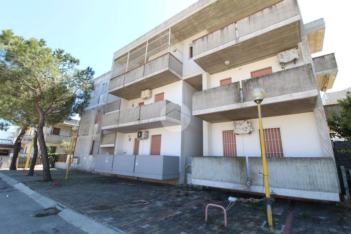 Bilocale Alba Adriatica via Merano 23, Centro, Alba Adriatica