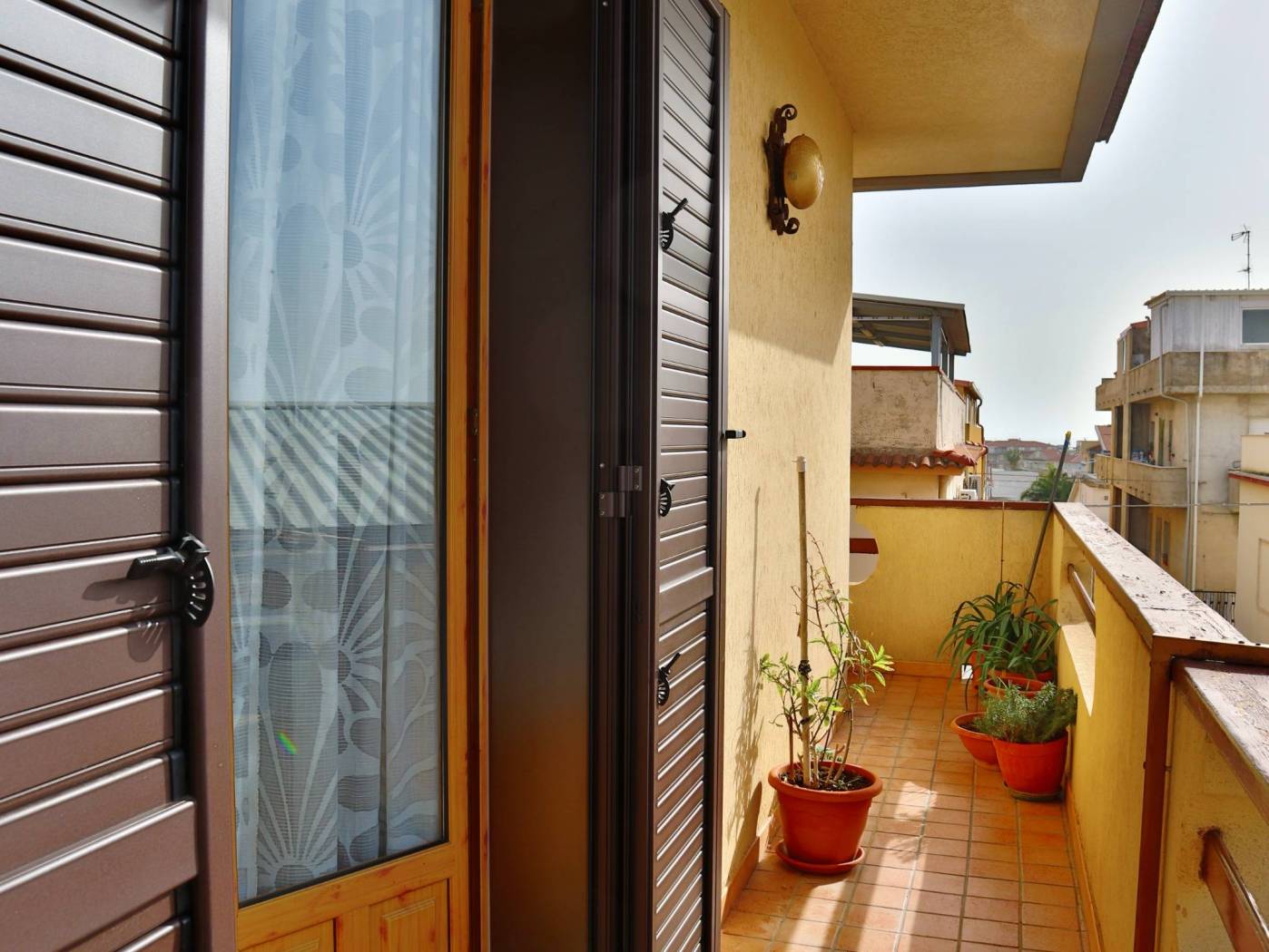 Trilocale via Imbastari 12, Marina di Ragusa Centro, Ragusa