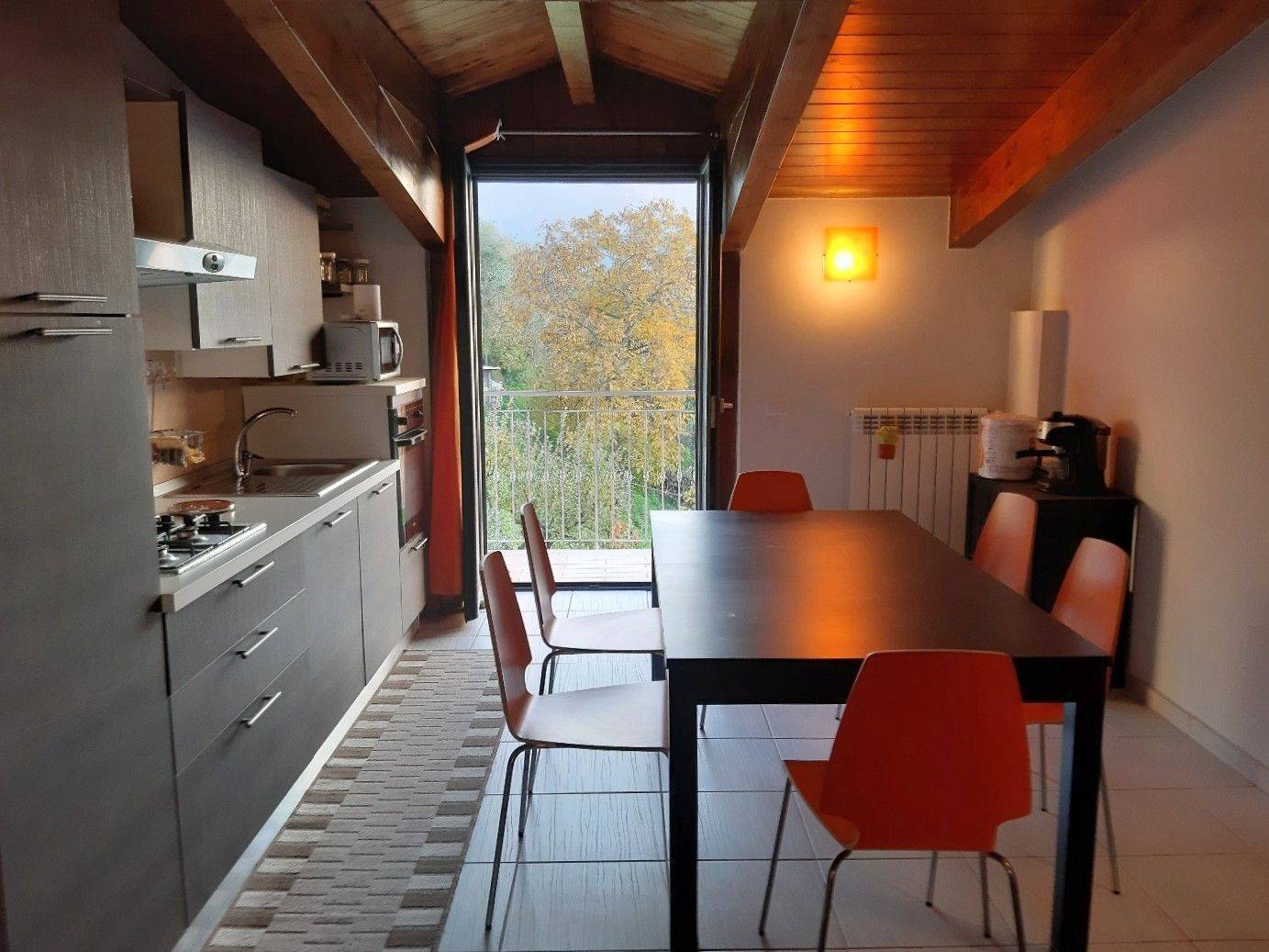 Trilocale via Montevergine, Quadrelle