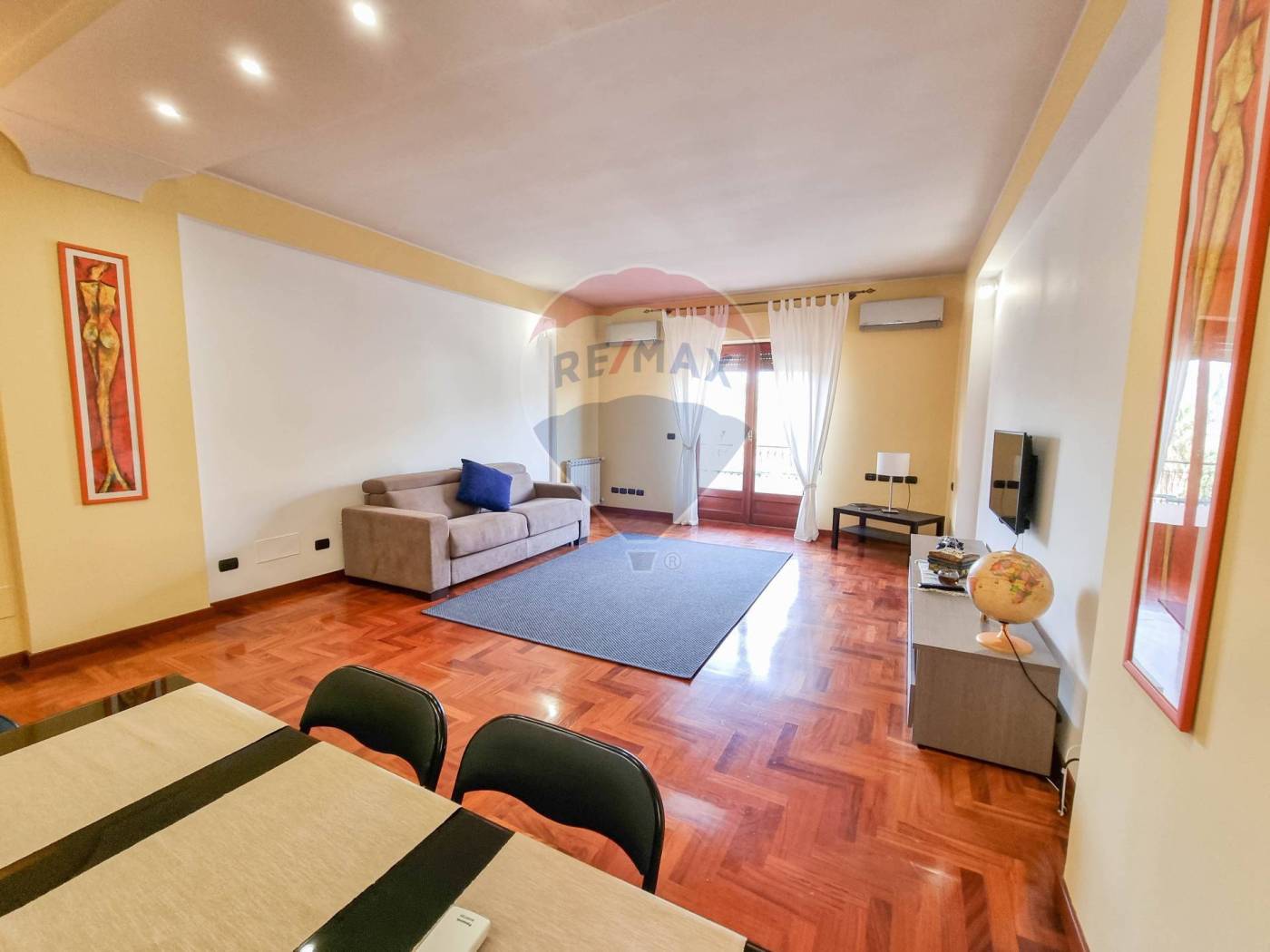 Appartamento ottimo stato, secondo piano, Chianchitta Pallio, Giardini-Naxos