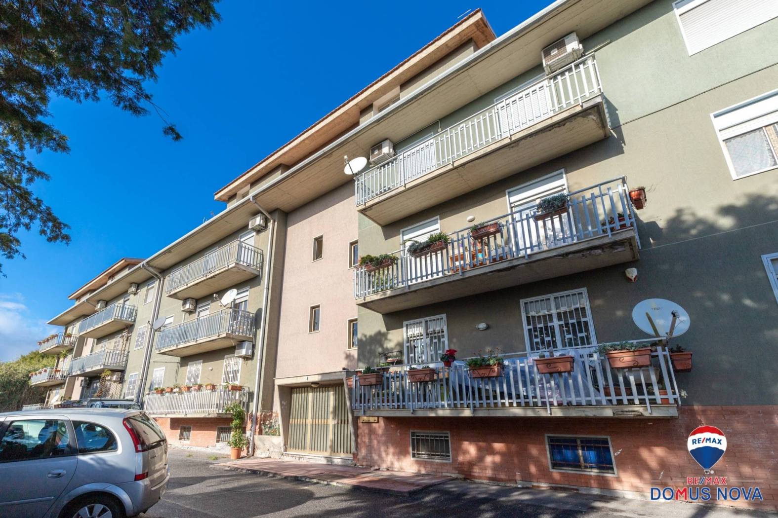 Quadrilocale via Tito Manlio Manzella 5, Barriera - Leucatia, Catania