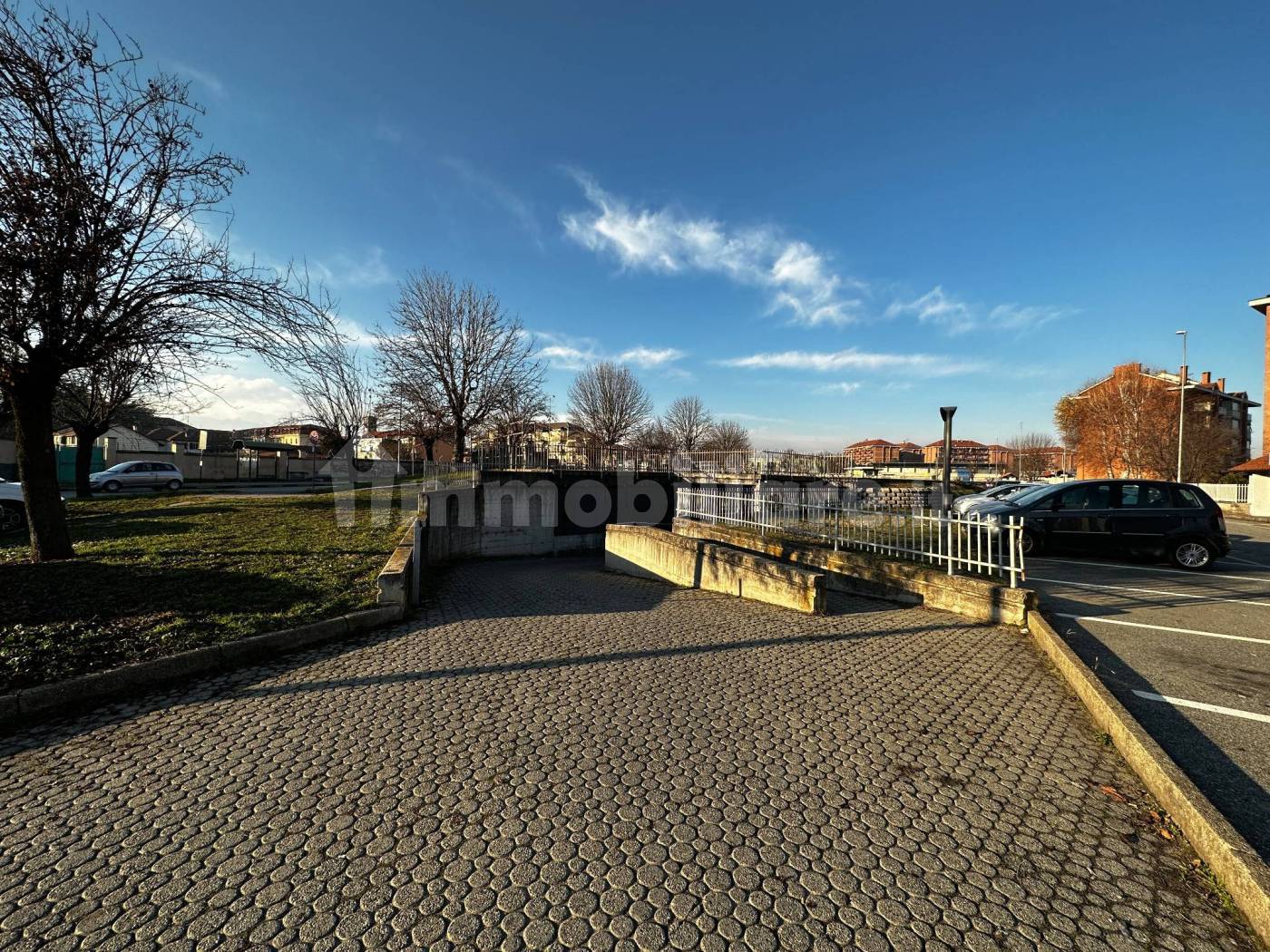 Garage - Box in Vendita