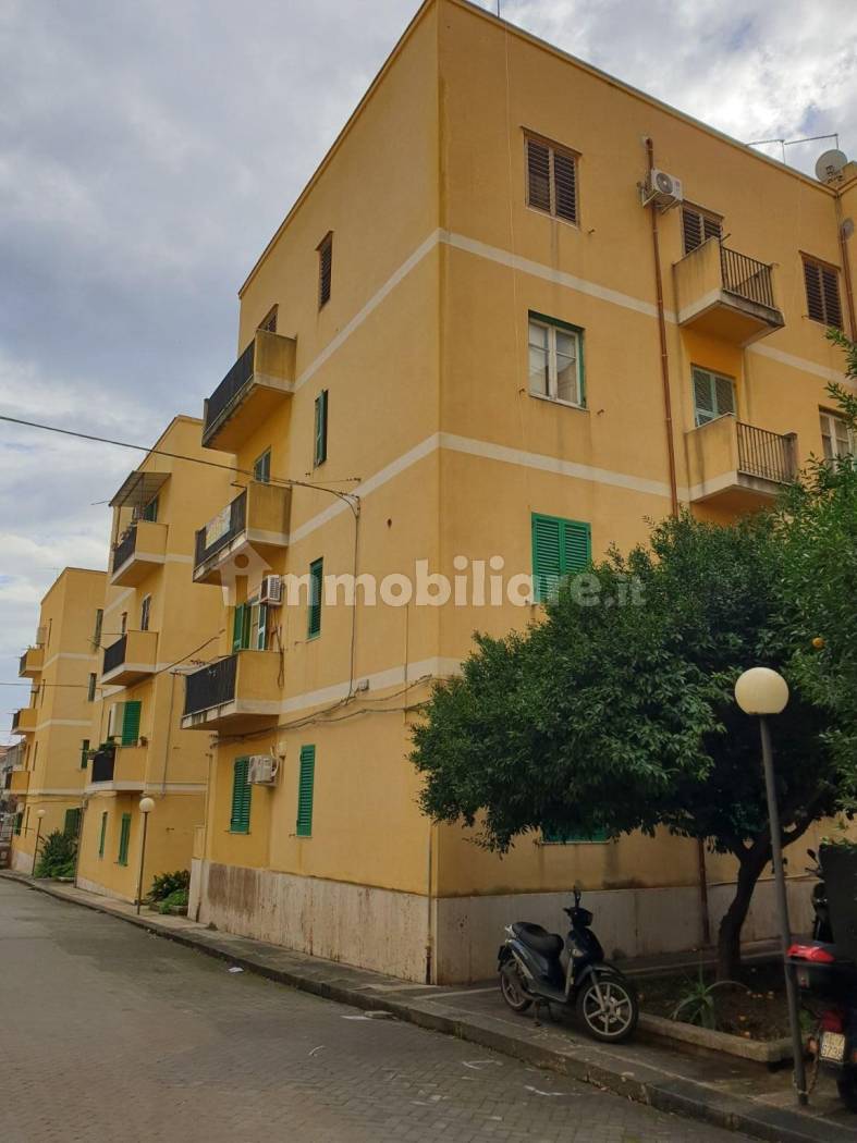Trilocale via Giovanni Giolitti 233, Quartiere Americano, Messina