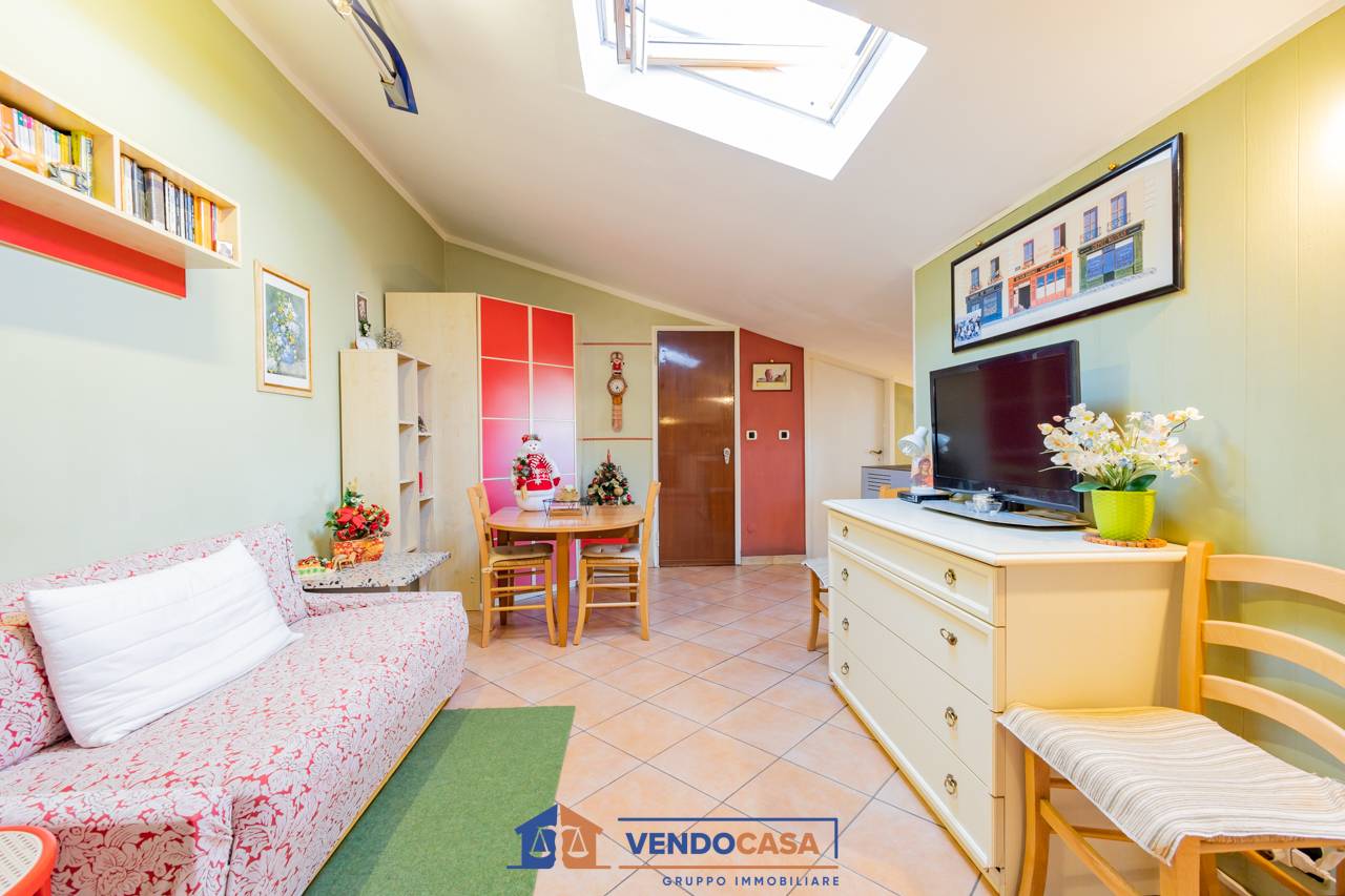 Bilocale via Cerato Secondo 6, Centro, Boves