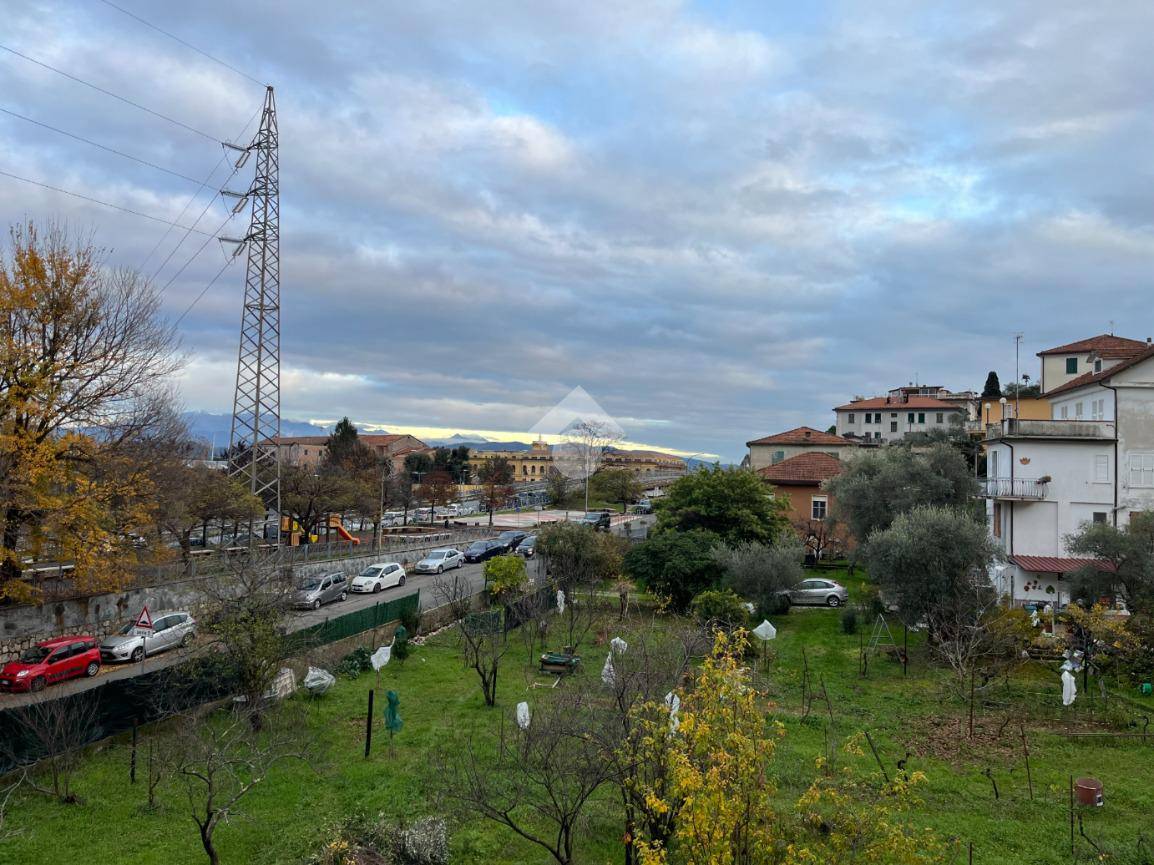Quadrilocale via delle Cave 52, Fabiano - La Lizza, La Spezia