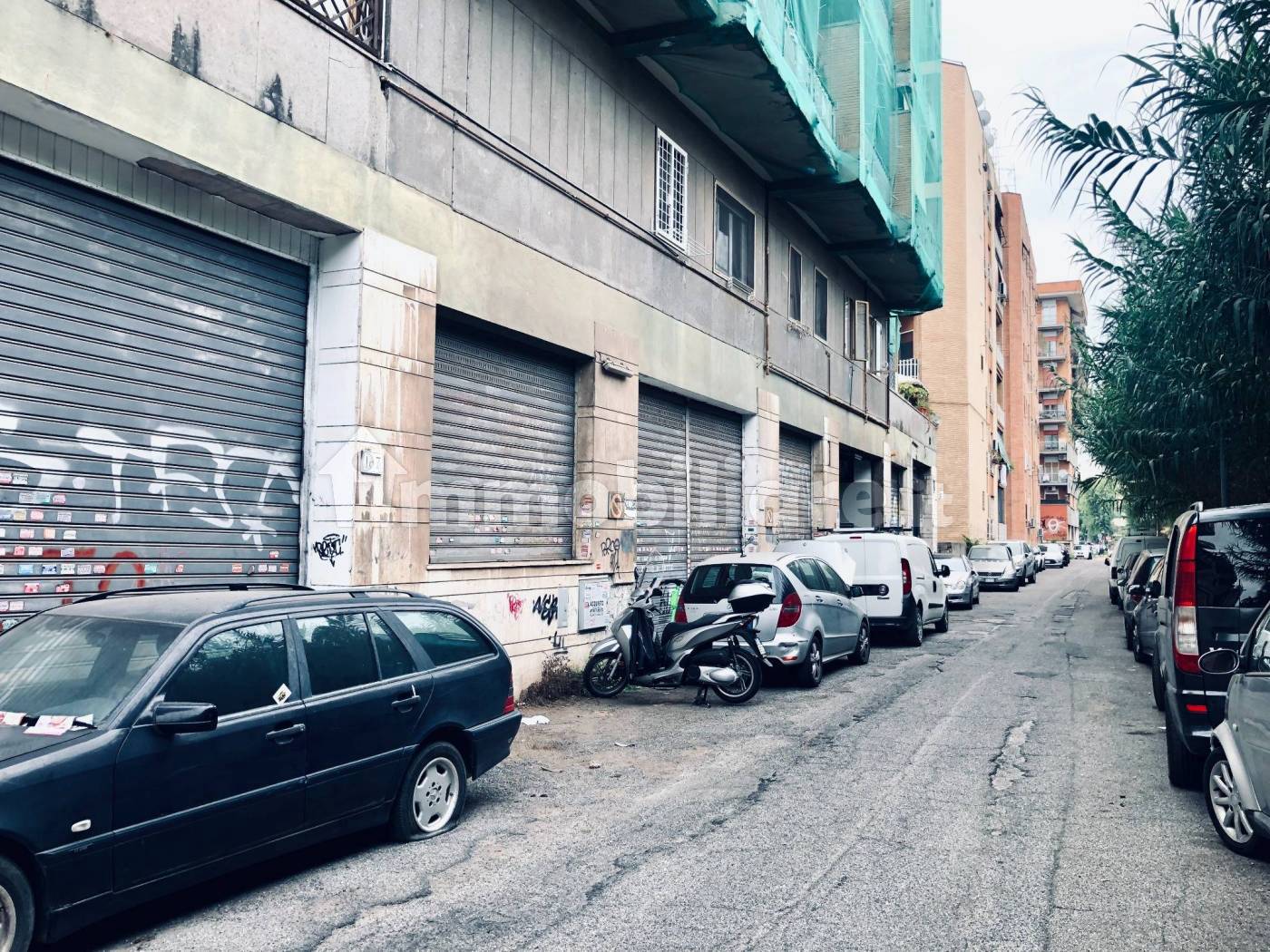 Posto auto - moto in Vendita