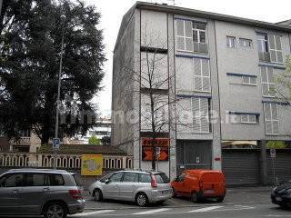 Trilocale corso Giacomo Matteotti 74, San Rocco - Sanzio, Seregno