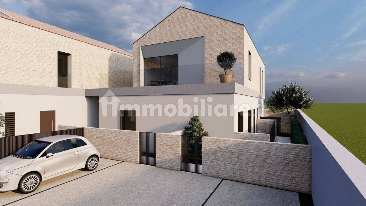 Appartamento nuovo, piano terra, Centro Storico, Jesi