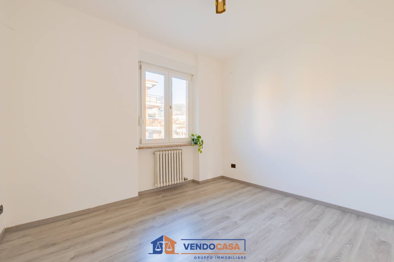 Quadrilocale via Vittorio Emanuele II 151, Centro, Bra