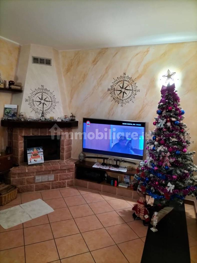 Bilocale buono stato, piano terra, Merlino