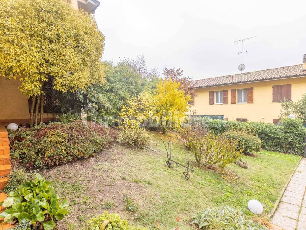 Vendita Villa a schiera in via Toscana Monte San Pietro. Ottimo stato ...