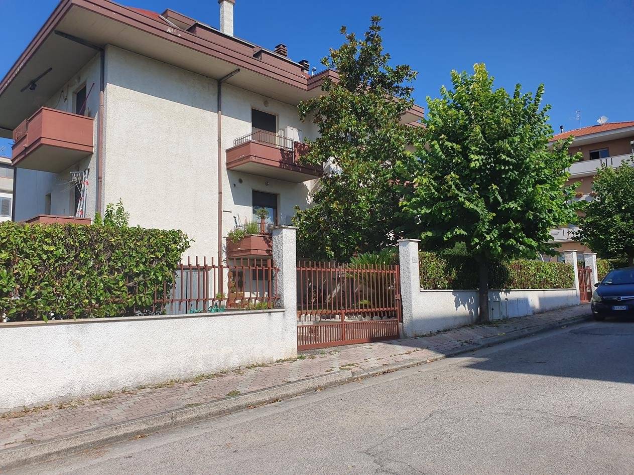 Quadrilocale via Sicilia 7, Castelnuovo Vomano, Castellalto