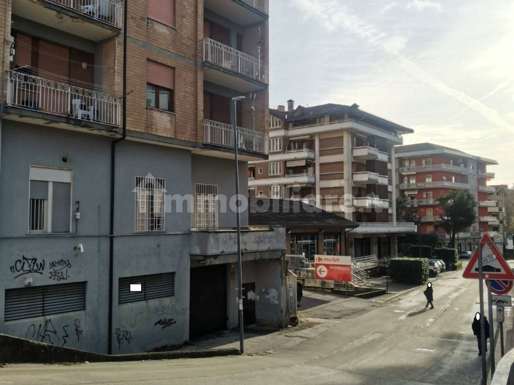 Garage - Box via Baccanico, Avellino, Rif. 99999882 - Immobiliare.it