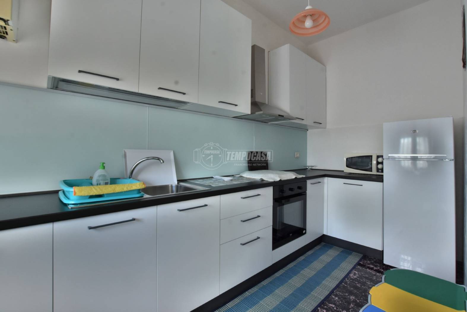 Appartamento buono stato, secondo piano, Casette Verdini, Pollenza