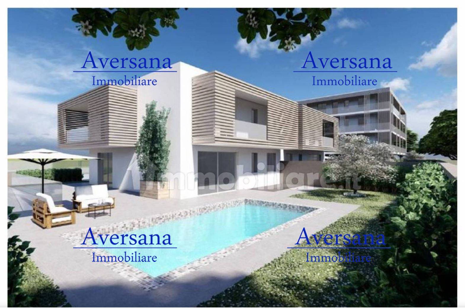 Villa bifamiliare viale della Libertà 81, Lusciano