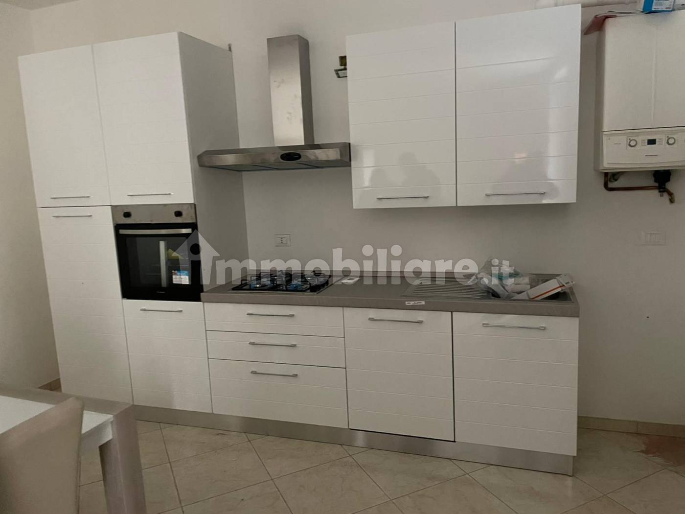 Trilocale corso Vittorio Emanuele, Centro, Ripatransone