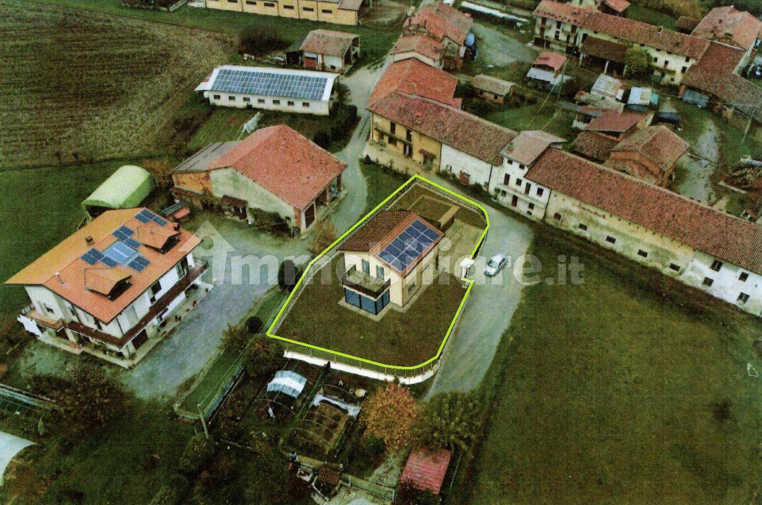 Villa unifamiliare via Cuneo, Via Cuneo, Tiro a Segno, Mondovì