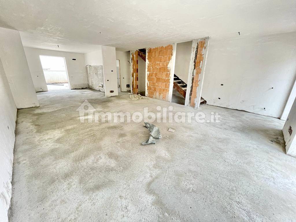 Villa unifamiliare via Carminello, Lusciano