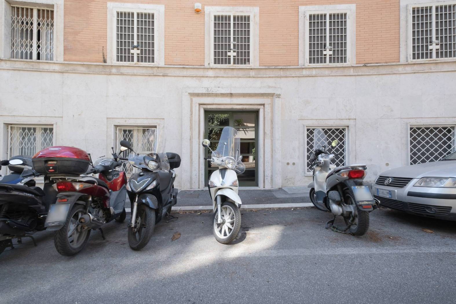 Bilocale via Alberto Caroncini, Parioli, Roma