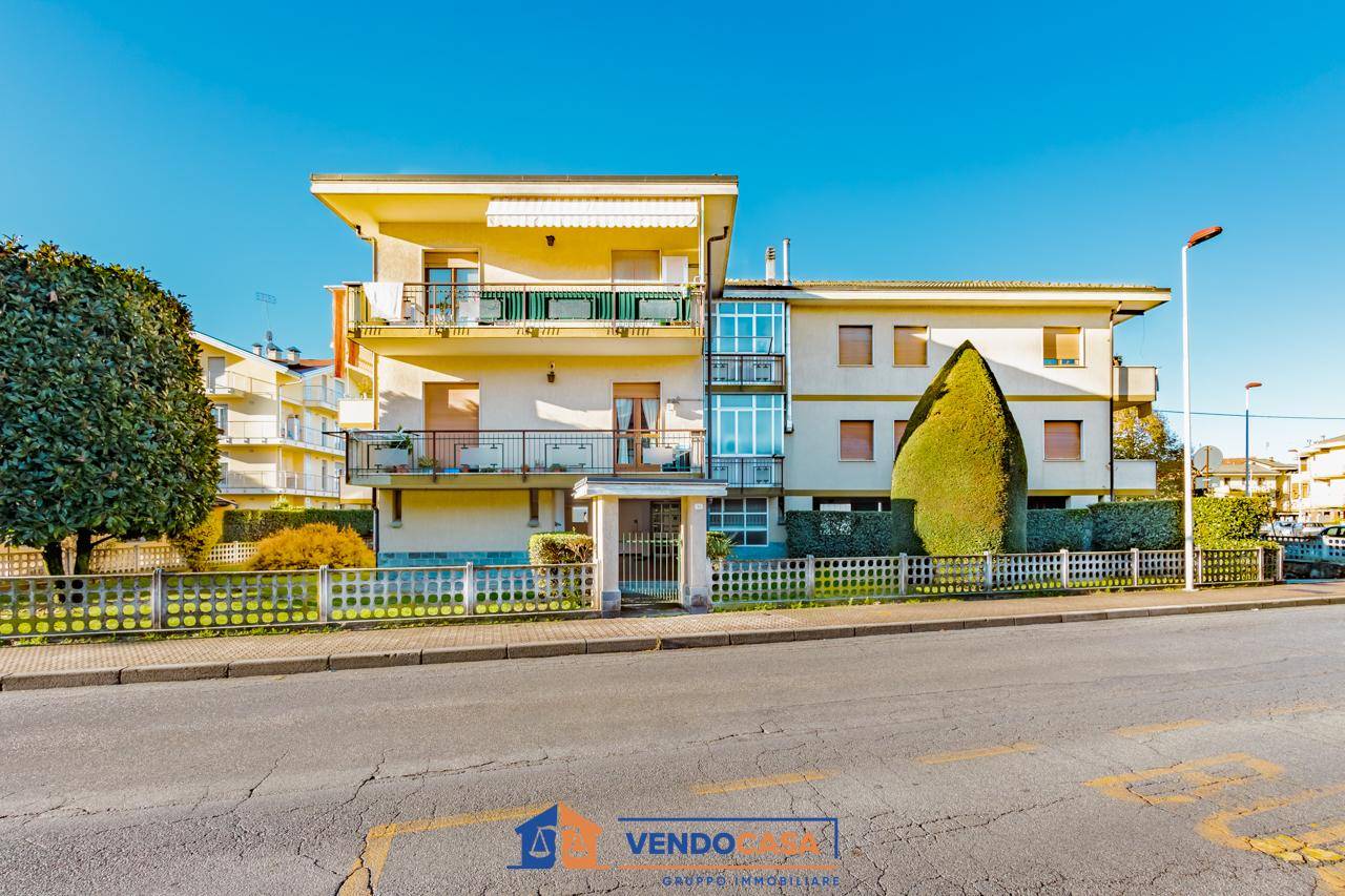 Quadrilocale via torre allera 41, Madonna dell&#x27;Olmo, Cuneo