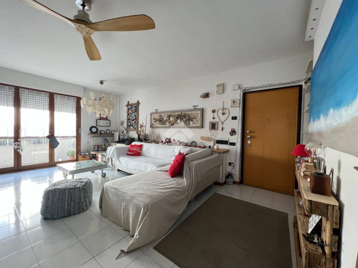 Quadrilocale via della Libertà, Albiano Magra, Aulla