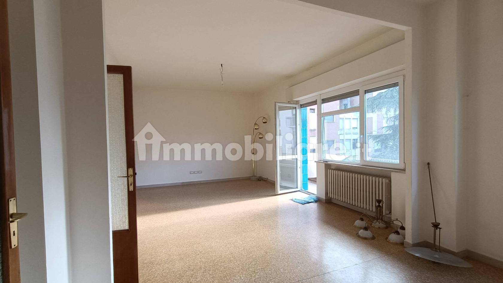 Appartamento ottimo stato, secondo piano, Centro, Macerata