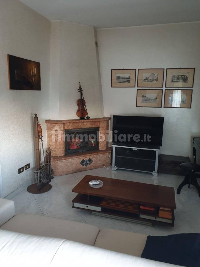 Quadrilocale via Direzione d'Artiglieria 53, Bisconte - San Luigi, Messina