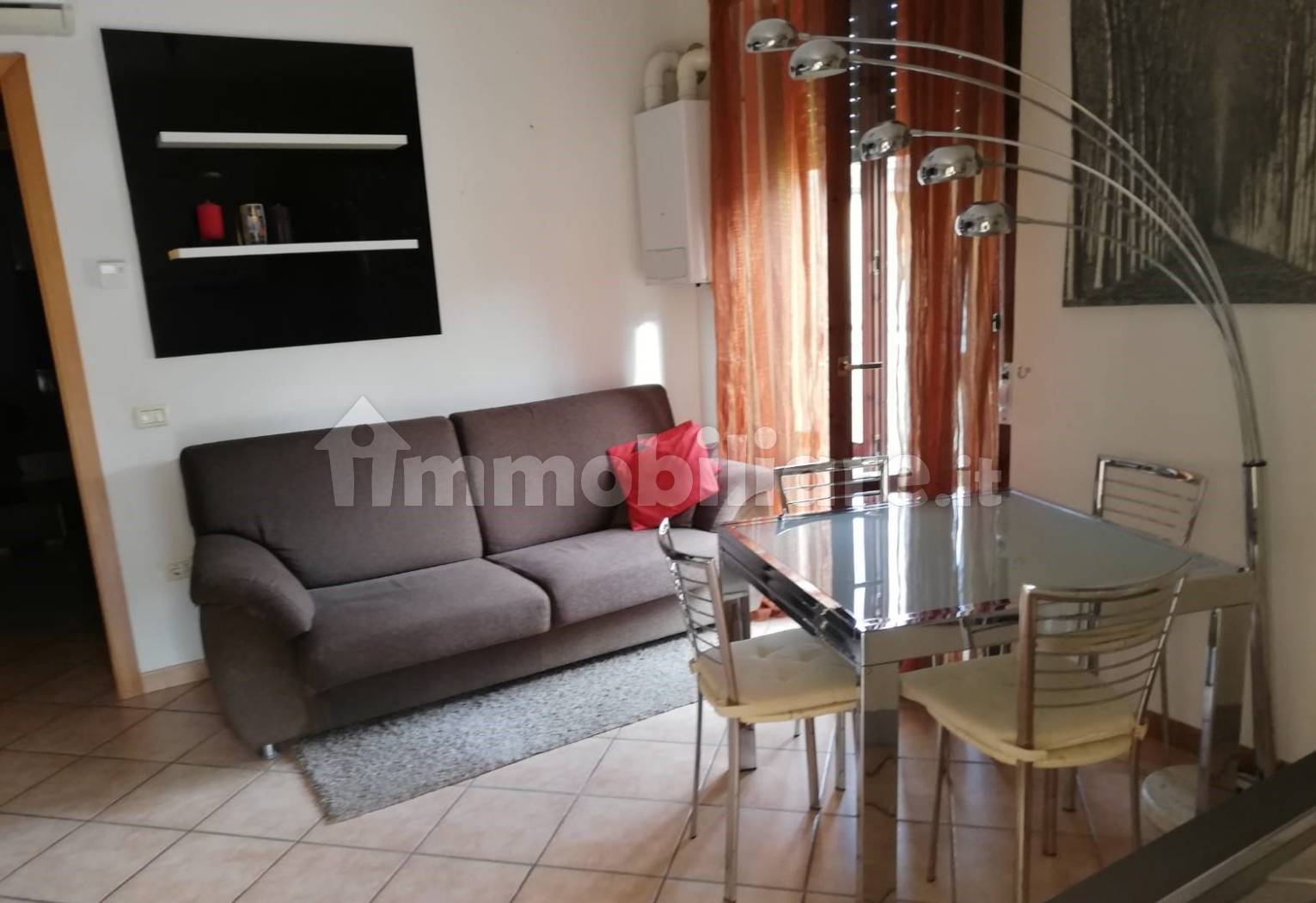 Bilocale via Trento e Trieste, Centro, Fermignano