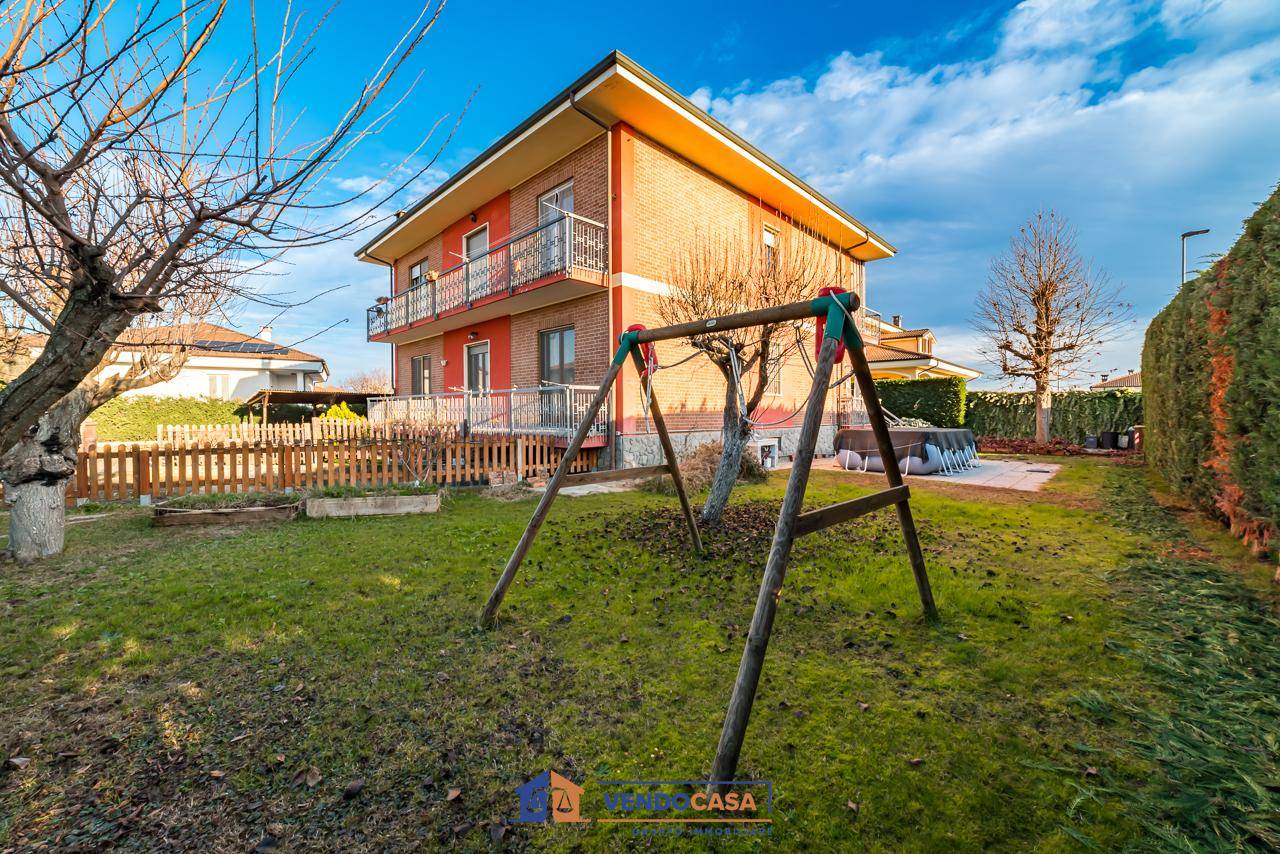 Appartamento via Verona 5, Bricco Favole, Cherasco