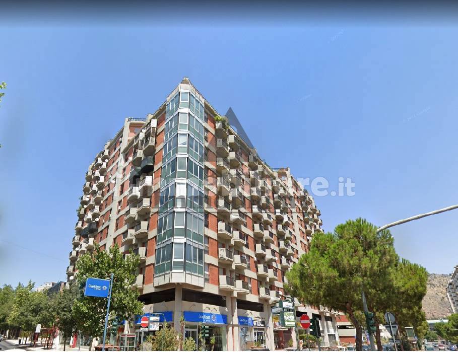 Garage - Box in Vendita