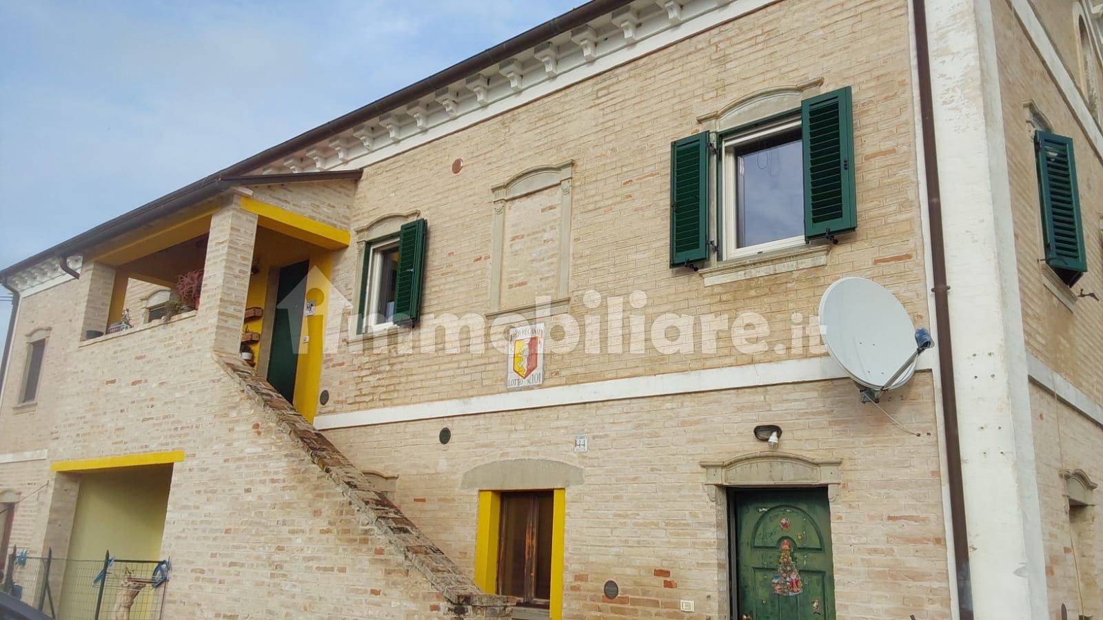 Bilocale ottimo stato, piano terra, Recanati