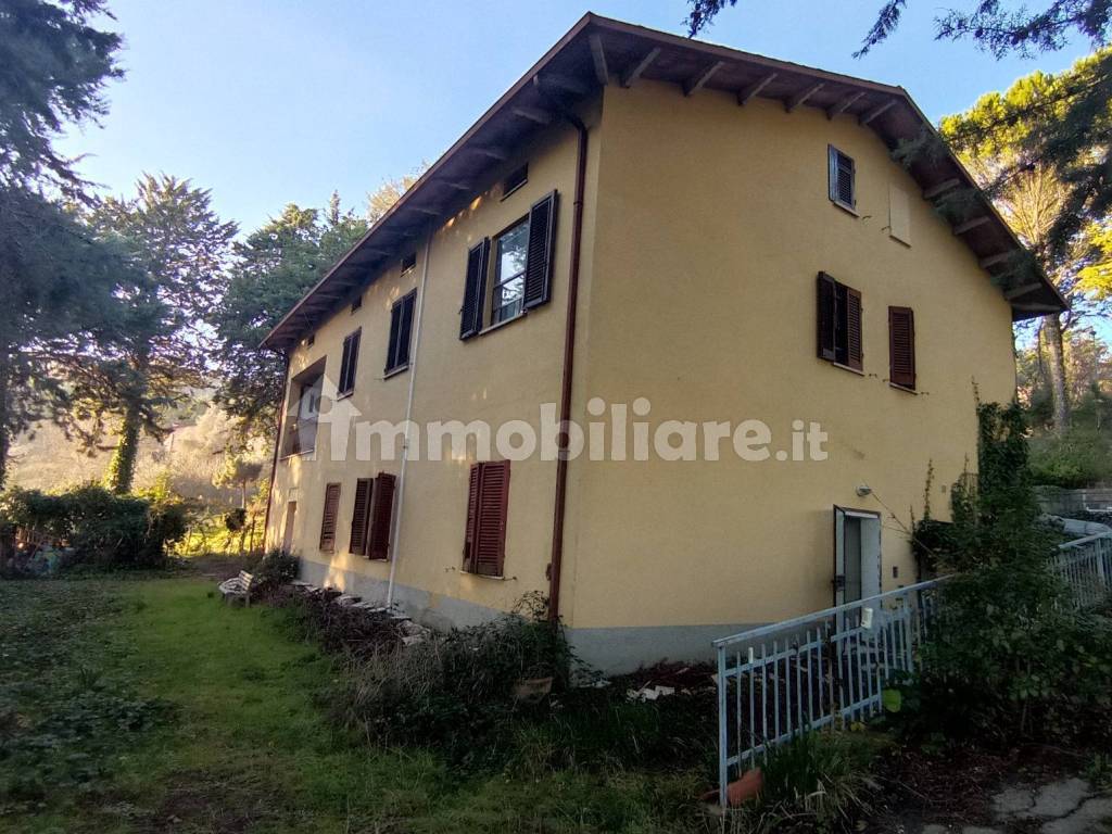 Verkauf Einfamilienvilla in Strada Ponte Rio Ponte Pattoli Perugia ...