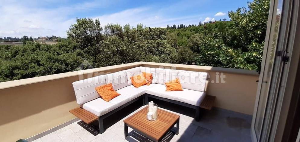 Vendita Attico Firenze. Buono stato, con terrazza, rif. 100068886